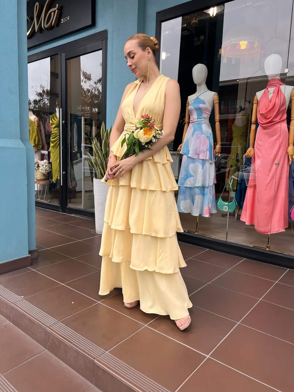 MOI - Ropa y Accesorios